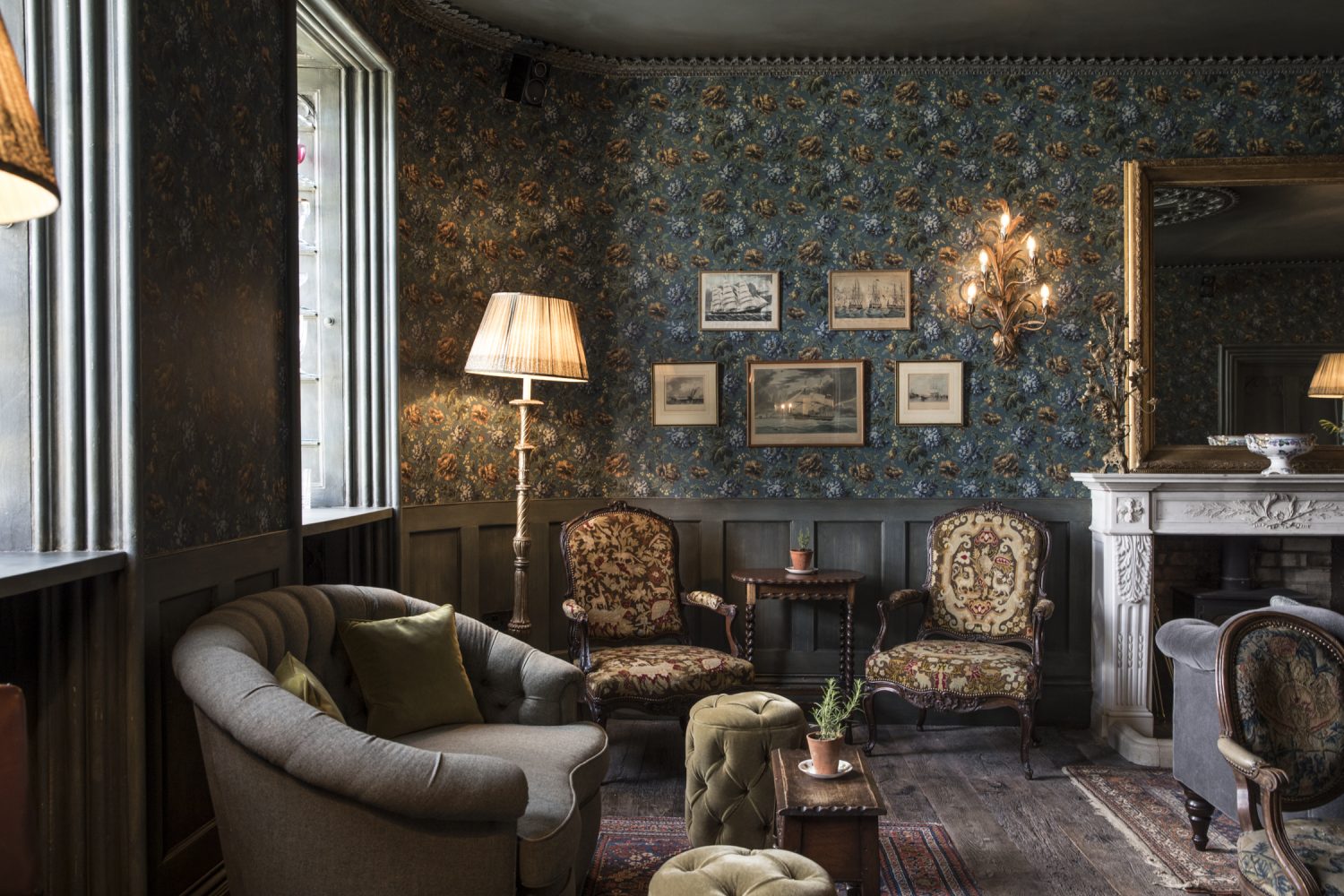 Elizabeth Day at The Pig Haryln Bay | Helen Cathcart