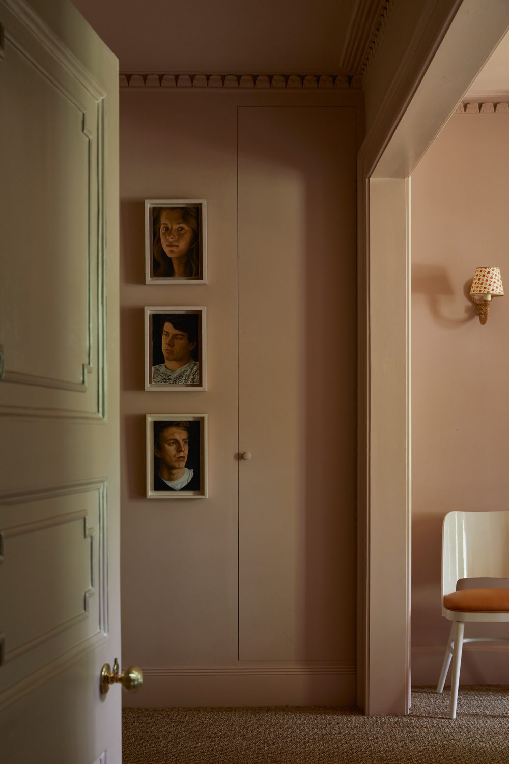 Edwardes Square Studio Faeger | Helen Cathcart