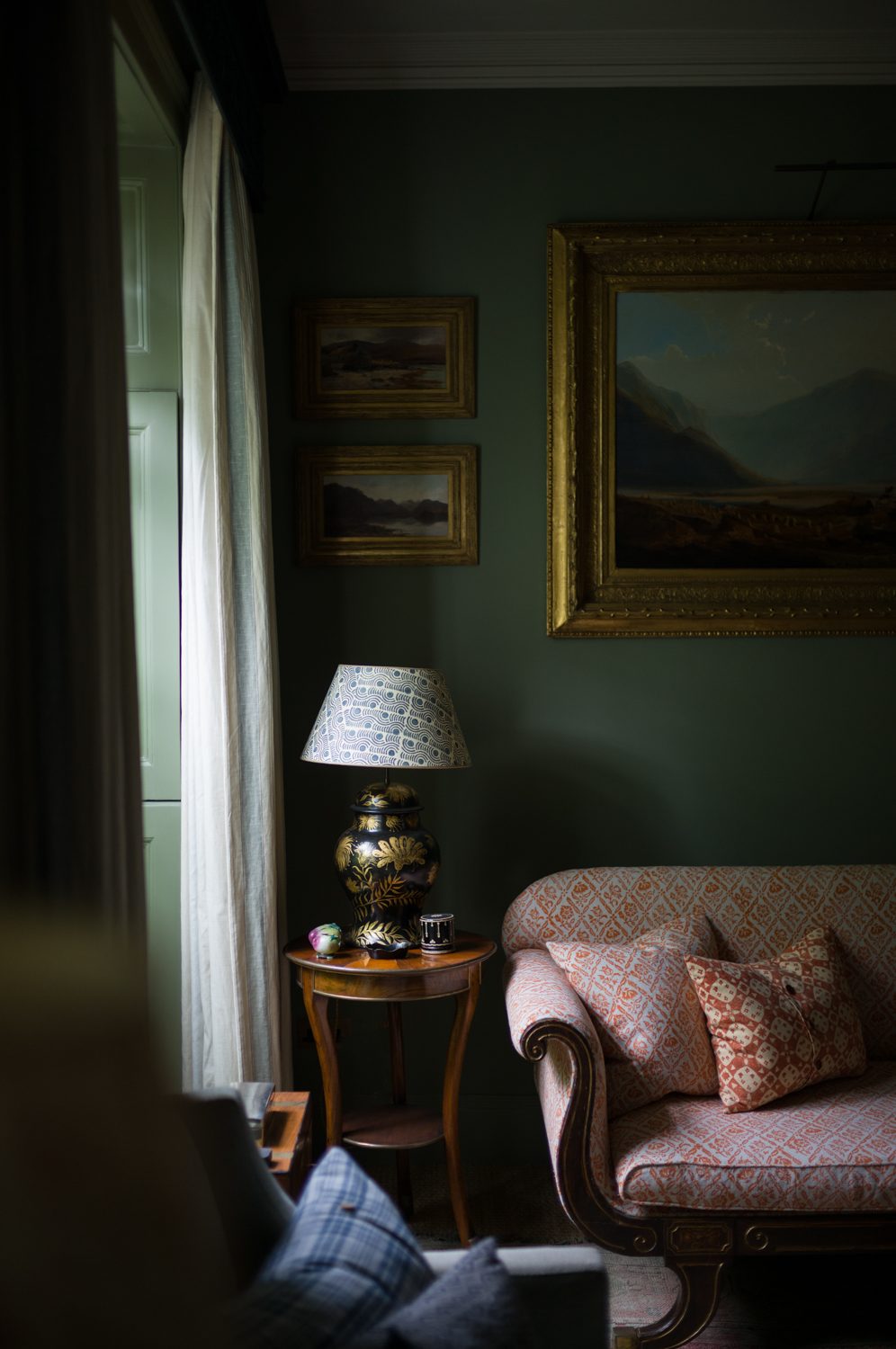 Edwardes Square Studio Faeger | Helen Cathcart